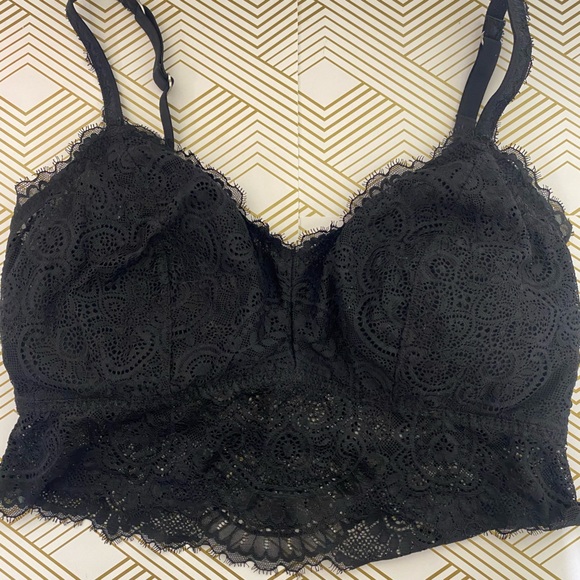 Gilly Hicks | Intimates & Sleepwear | Gully Hicks Curvy Bralette In ...